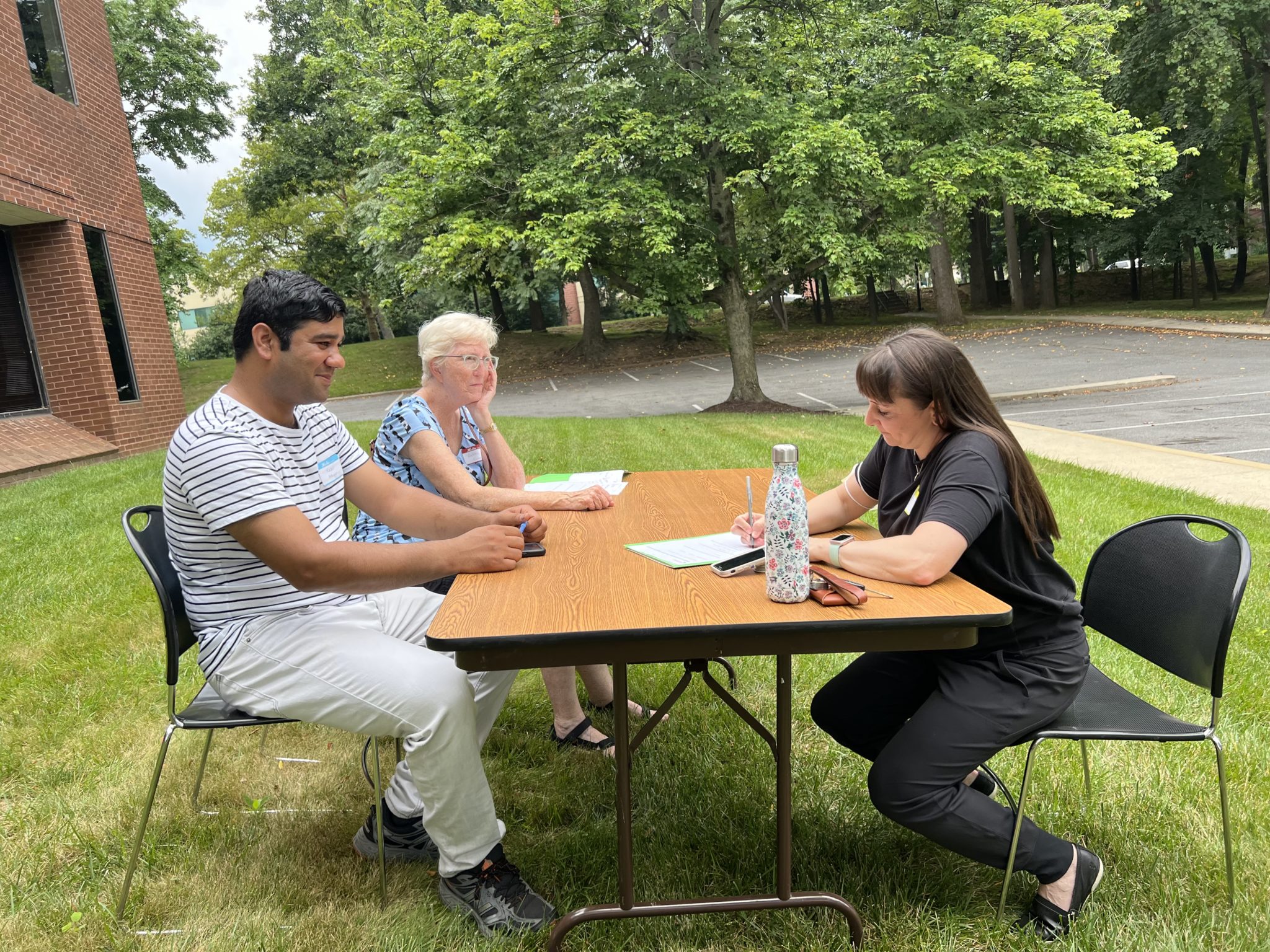 English Conversation Partners Program - Luminus